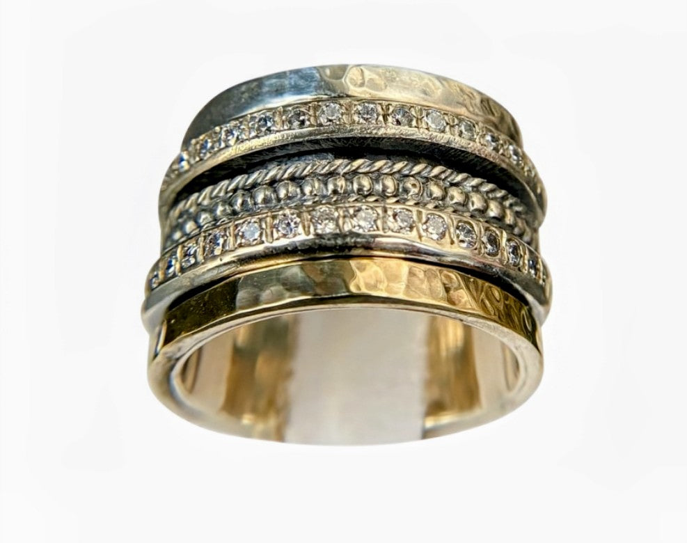 Yaron Morhaim 9ct Gold Sterling Silver Triangulum Ring – Rococo Jewellery