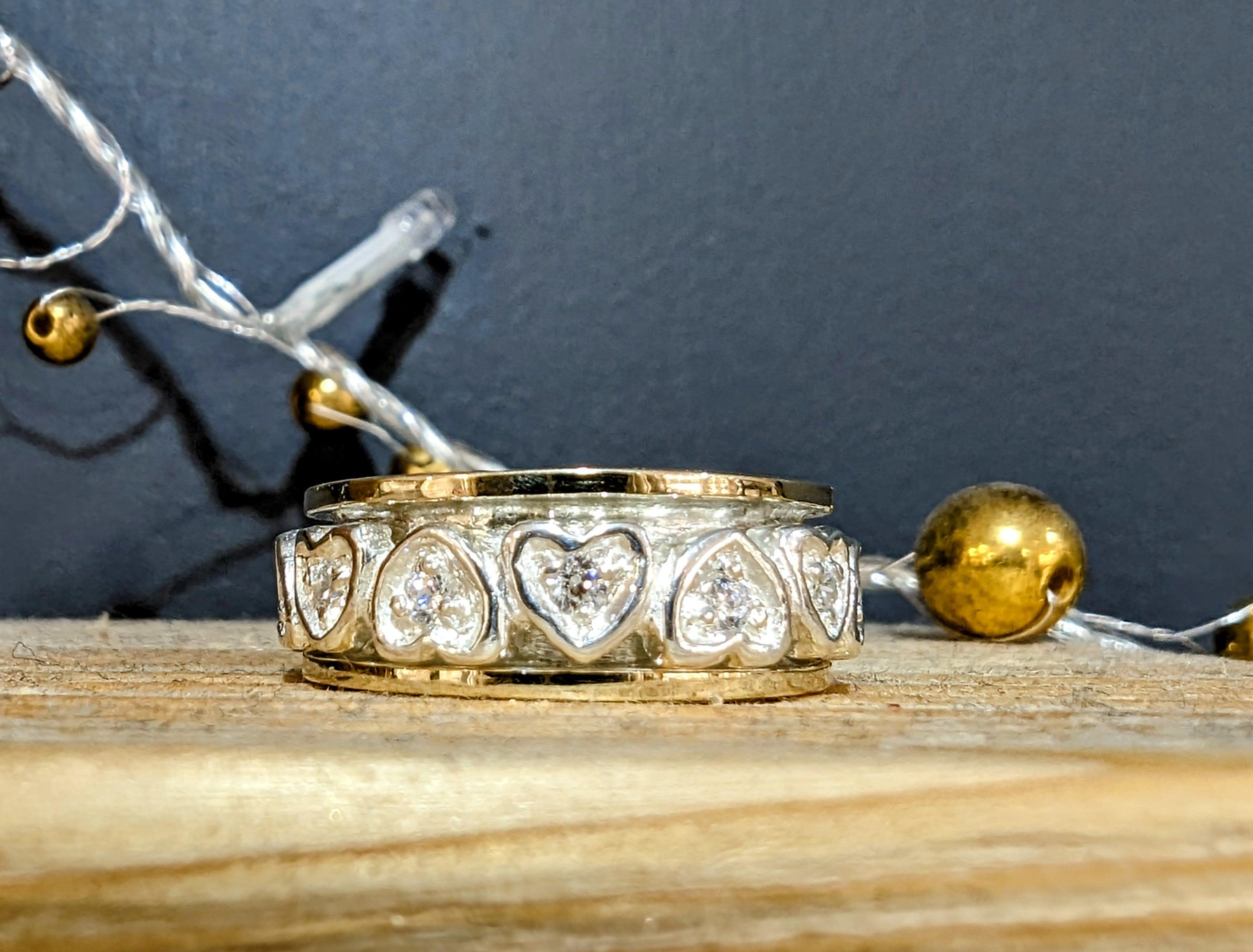 Yaron Morhaim 9ct Gold and Cubic Zirconia Heart Spinning Ring – Rococo ...